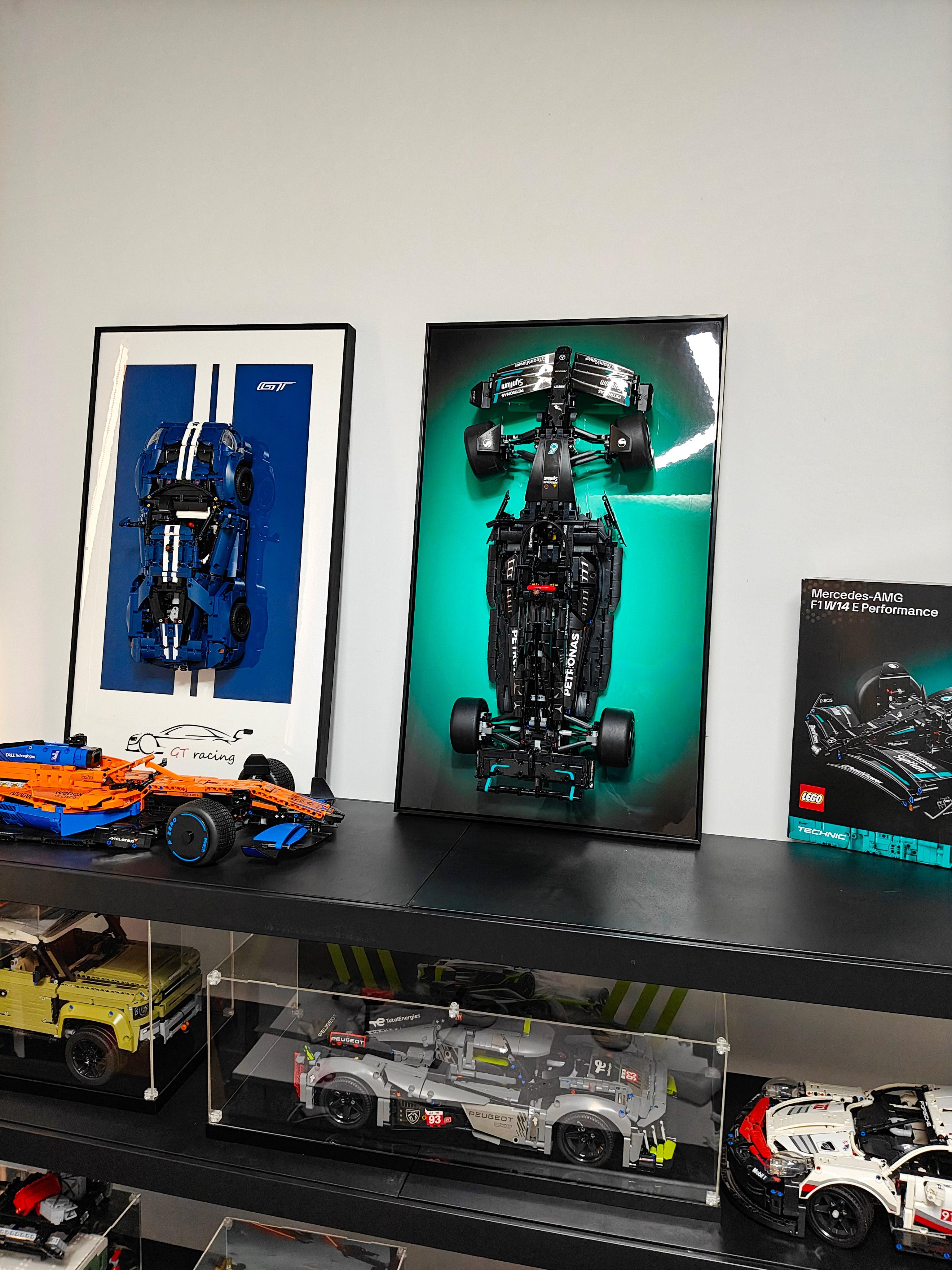 ICUANUTY -Stylish LEGO Display WallBoradd: Transform Collection into Art